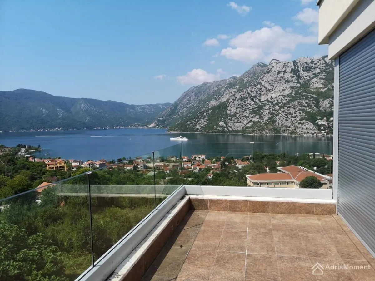 Prodaja, kuća, 223m2, Risan, Kotor | Estitor