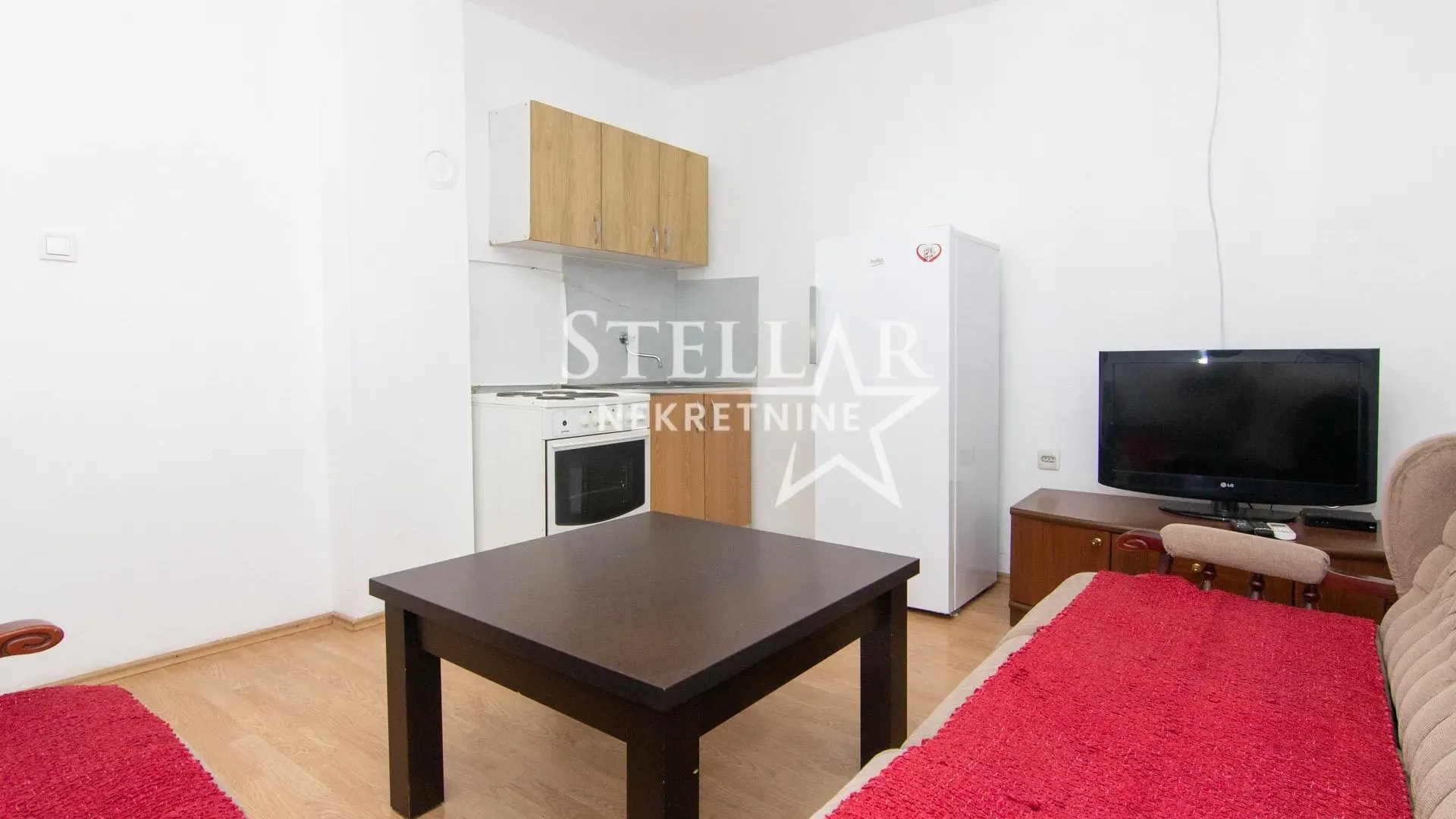 Izdavanje, dvosoban stan, 50m2, Zagorič, Podgorica | Estitor
